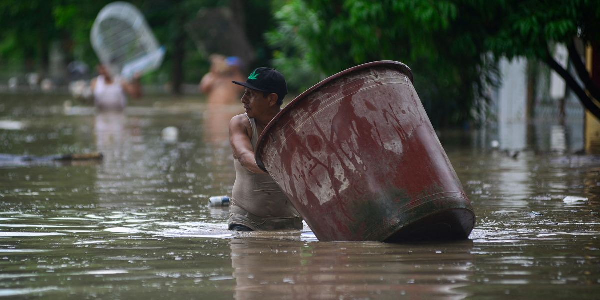 Intensas lluvias dejan al menos 23 muertos y miles de afectados por ...