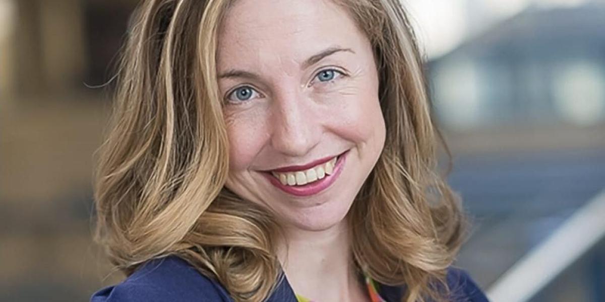 Elizabeth Dunn: El poder de las conexiones humanas para tener empleados ...