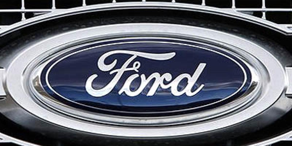 Ford anuncia operaciones financieras para reestructurar deuda