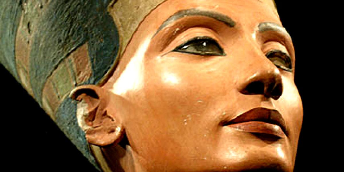 Nefertiti "se muda"