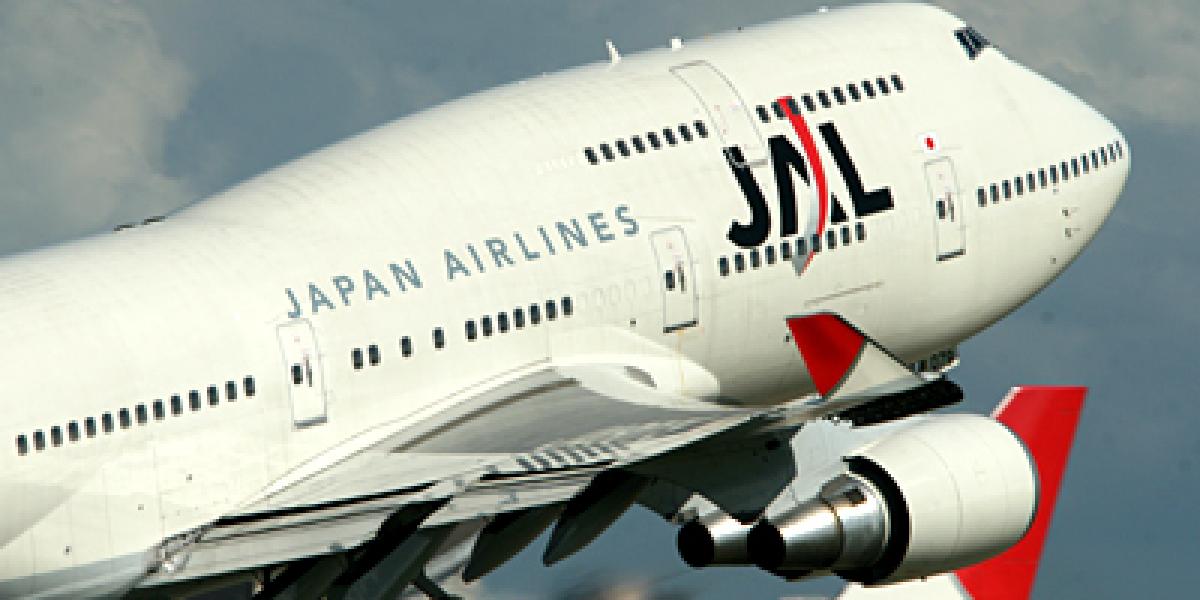 JAL continuará en los cielos