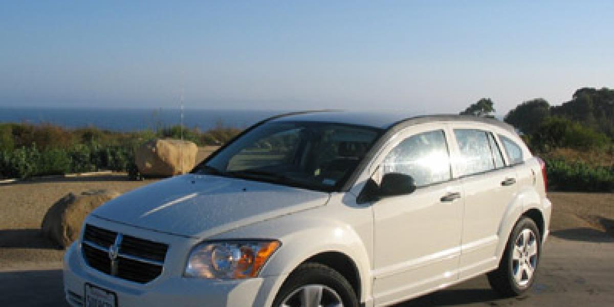 Chrysler México llama a revisión 2,000 Dodge Caliber