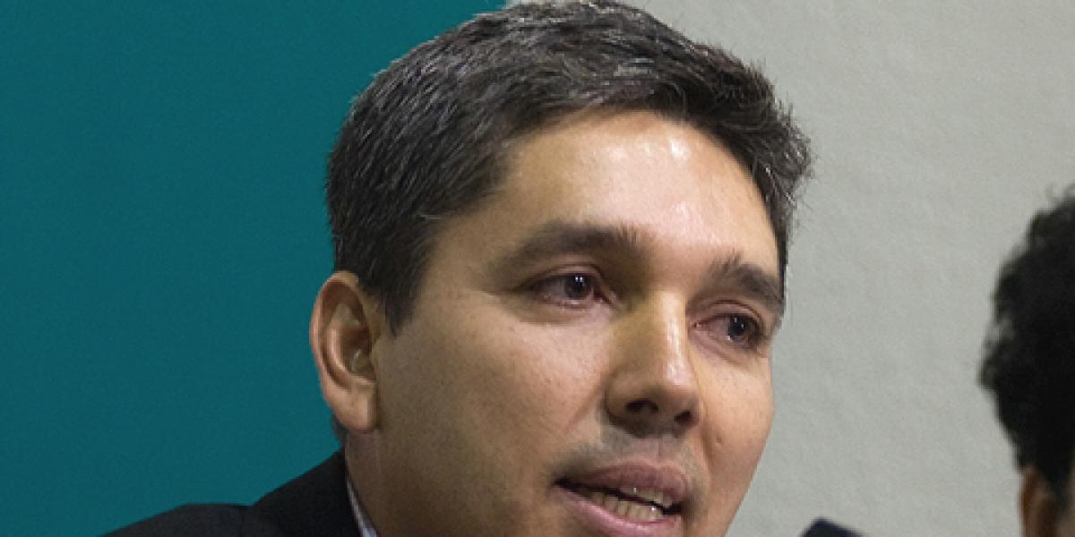 Godoy, sin fuero; a la PGR la frena un amparo