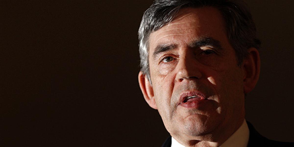Alemania debe ceder más para ayudar al euro: Brown