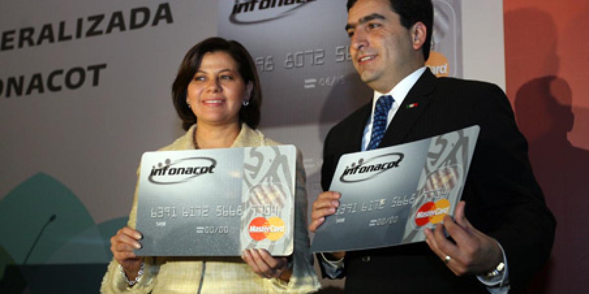 Presentan la nueva tarjeta del Infonacot