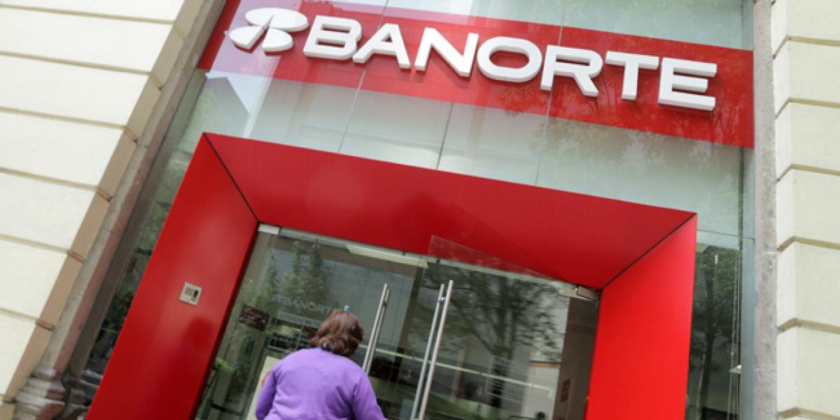 Utilidad de Banorte crece 16% en 2T