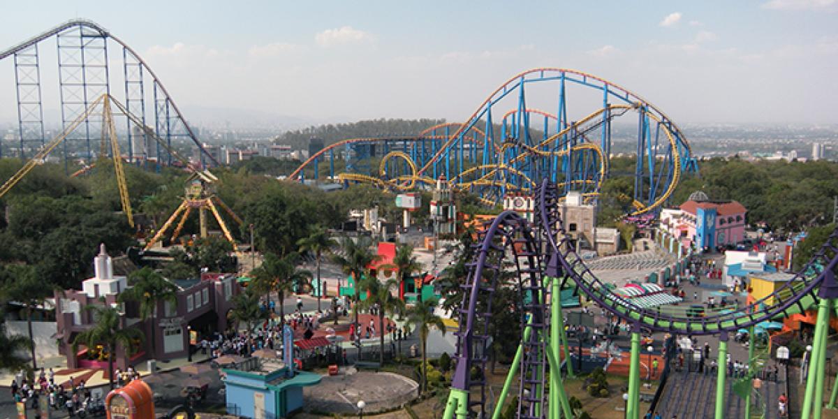 Six Flags invertirá más de 1,000 millones de dólares en dos años para ...