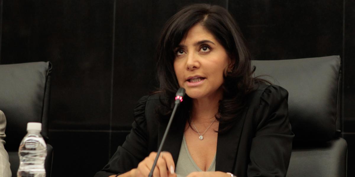 Barrales promete retomar el caso New’s Divine, de llegar a ser jefa de ...