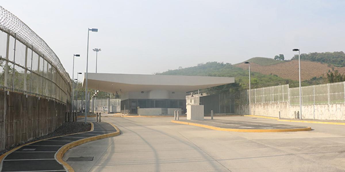 Debuta el Fibra E de Prodemex en la BMV