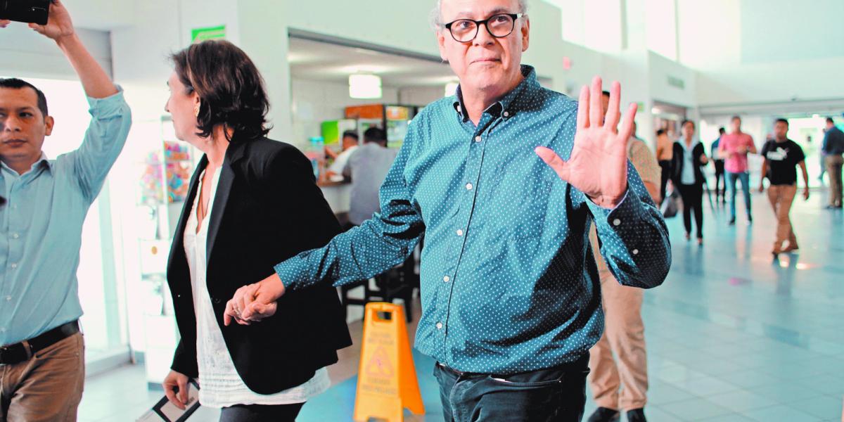 Chamorro regresa tras exilio