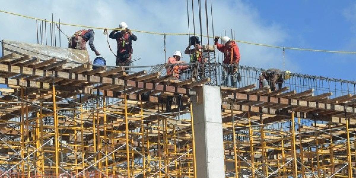 Constructores queretanos piden que se priorice su participación en obra ...