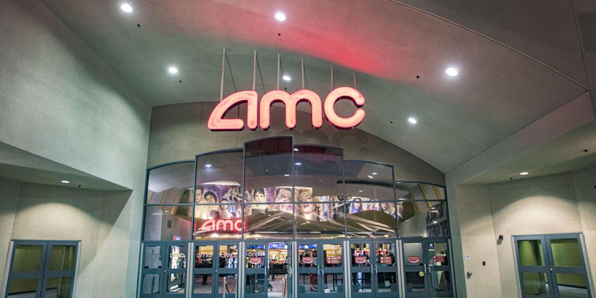 Cadena de cines AMC advierte sobre riesgo de bancarrota