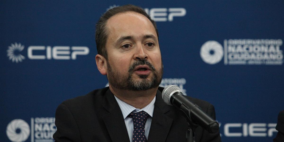 Gobiernos locales deben terminar con su pereza fiscal: Héctor Villarreal