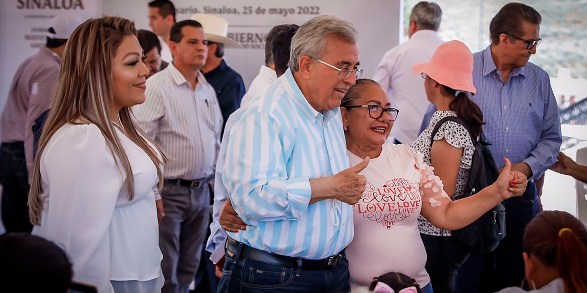 Rocha inaugura el nuevo pueblo de Santa María