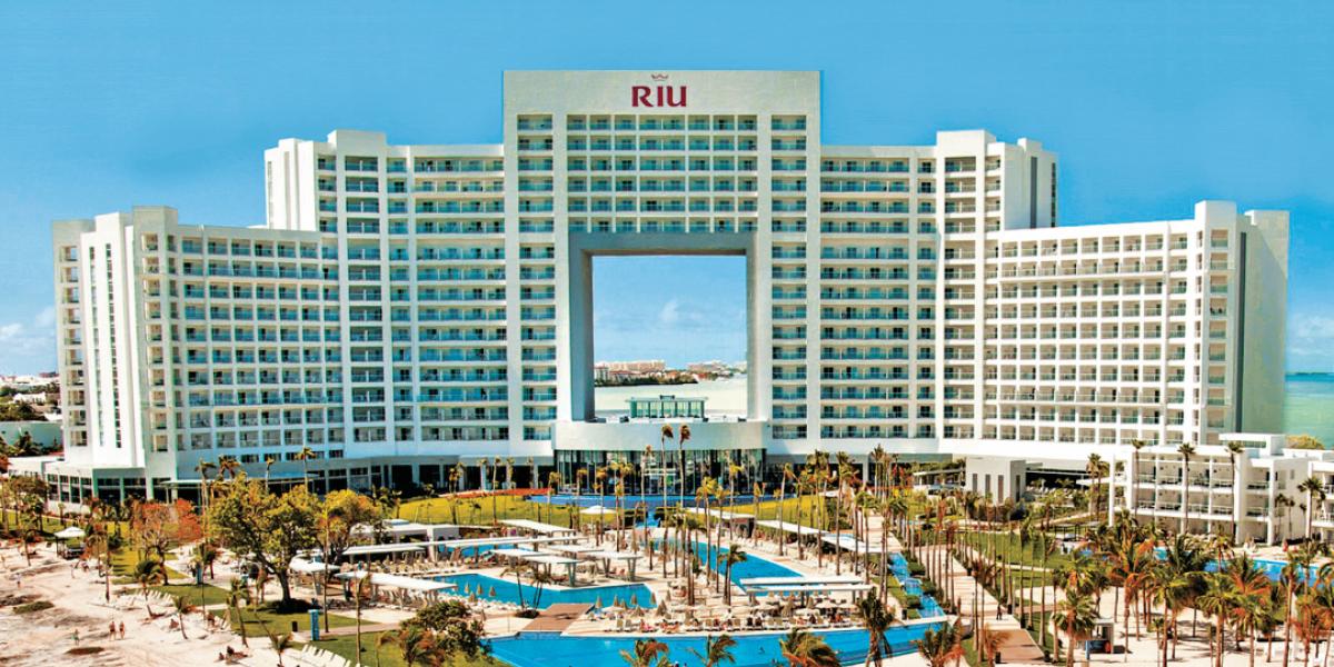 RIU