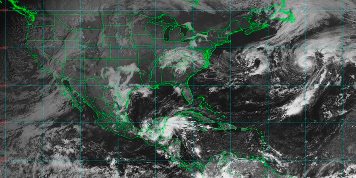 Huracán Lisa toca tierra en Belice y amenaza a una Centroamérica en alerta