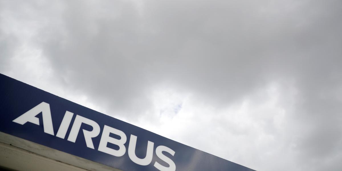 Airbus inspeccionará 16 aviones A380 por posibles fisuras en las alas