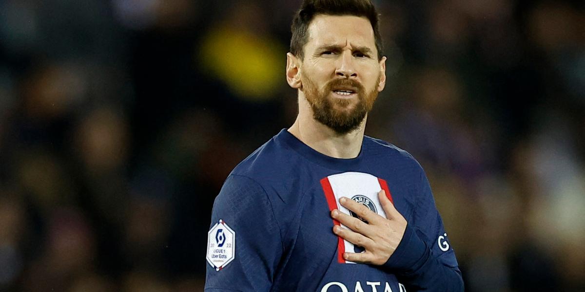 "Merci, Messi": París SG confirma la salida del astro argentino