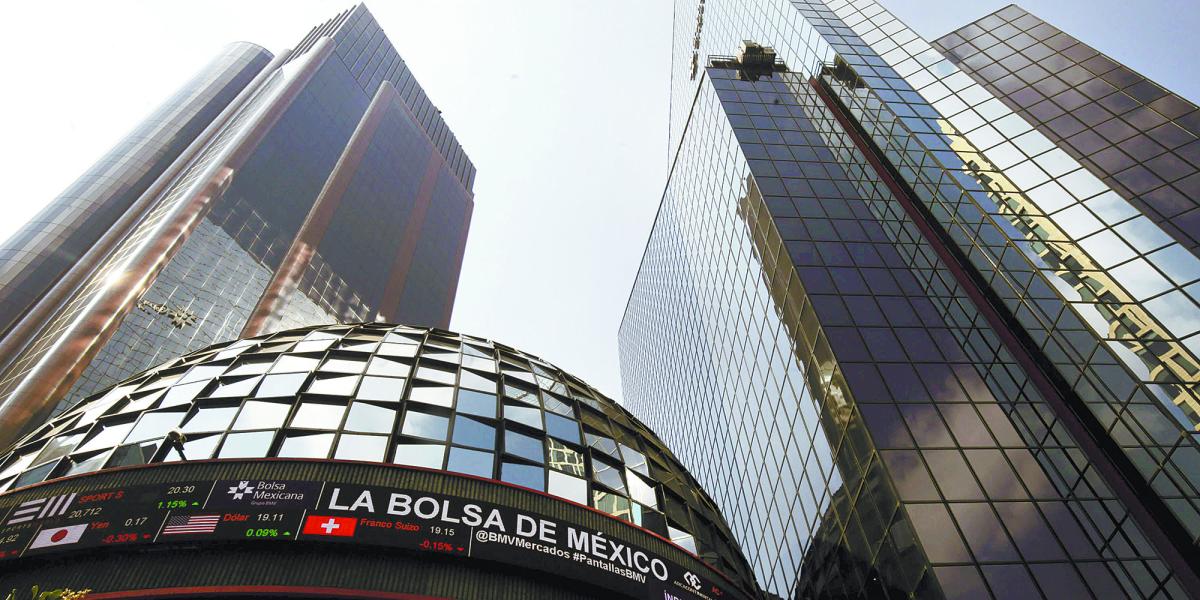 BMV opera con ganancias; destaca acción de Pinfra