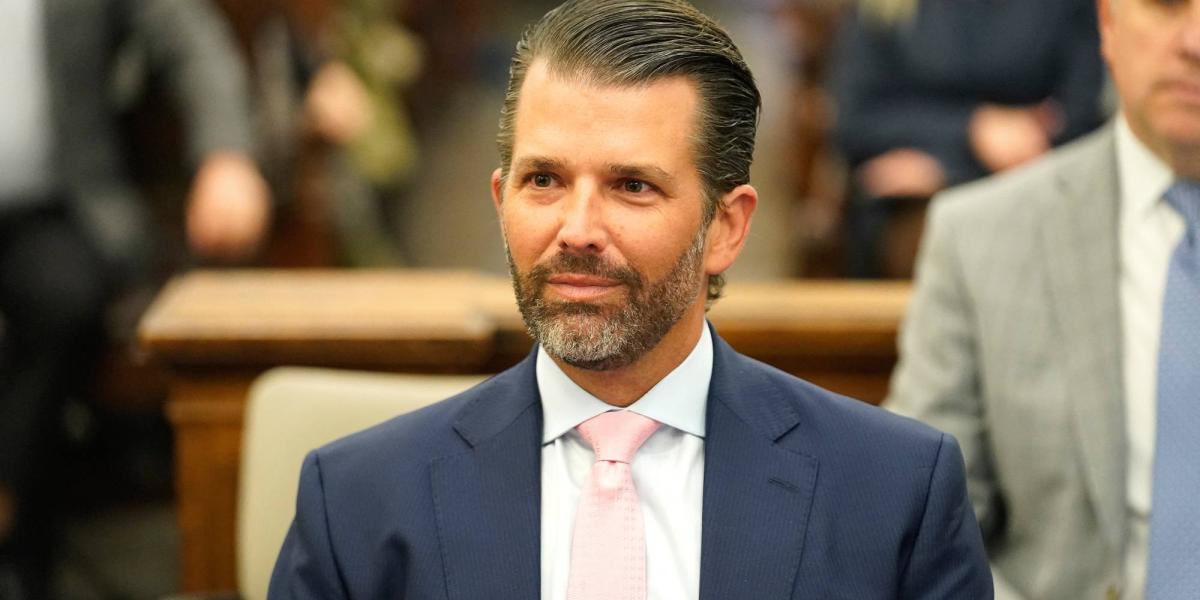 Donald Trump Jr. es acusado de cazar patos ilegalmente cerca de Venecia