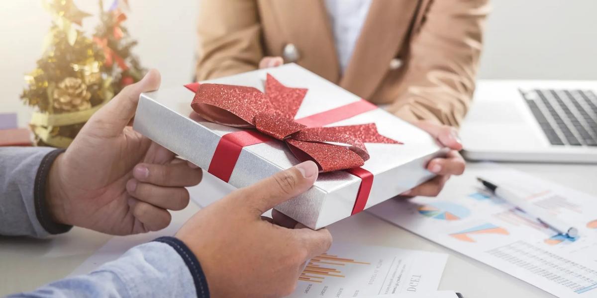 Política de regalos corporativos: ¿Cómo evitar que los obsequios ...