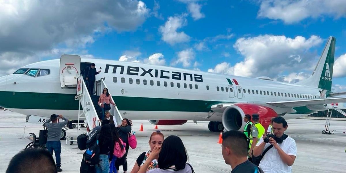 Aterrizó en Tulum el primer vuelo de Mexicana