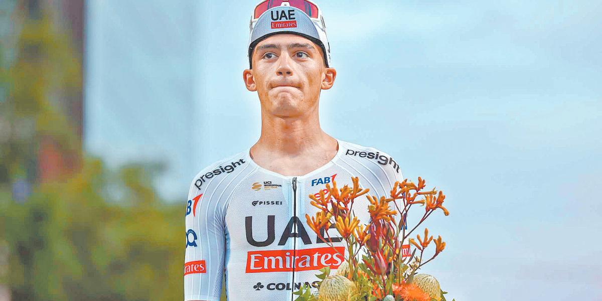 Isaac del Toro debuta con podio en UAE Team