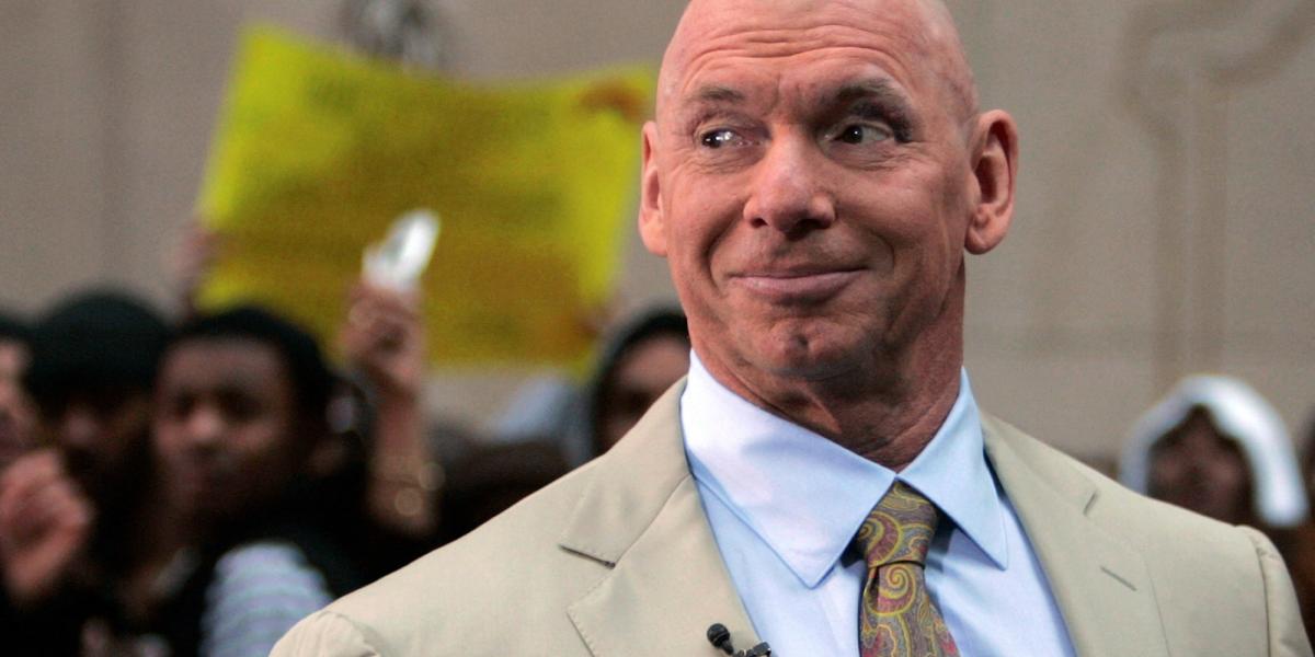 Vince McMahon renuncia a TKO Group, matriz de la WWE y la UFC, tras ...