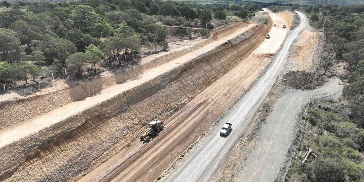 Avanza construcción de la carretera Mante-Ocampo-Tula