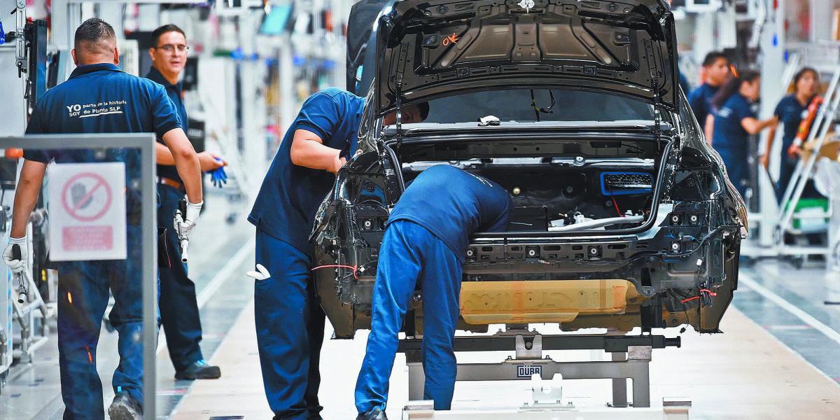 EU rehúye acatar fallo de panel automotriz