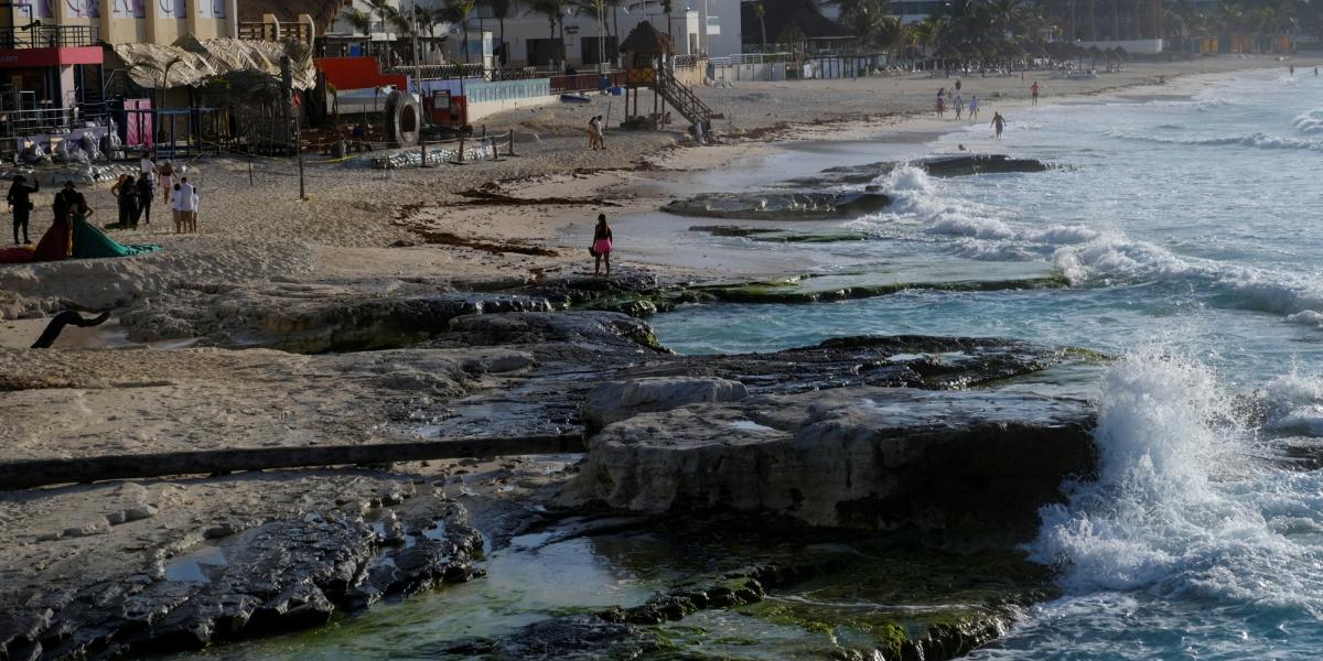 El huracán Beryl toca tierra en Tulum como categoría 2