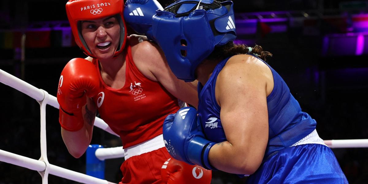 La boxeadora Caitlin Parker ve "peligroso" que compitan mujeres que no ...