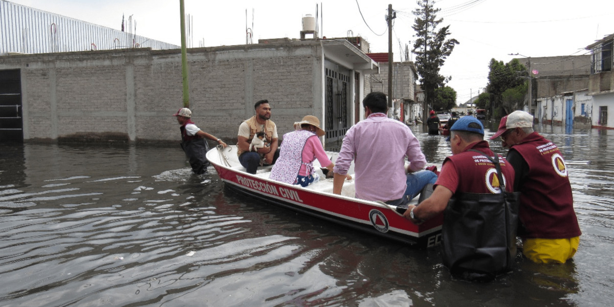 Chalco: Inundación lleva más de 15 días, ayuda es activa, pero agua no cede