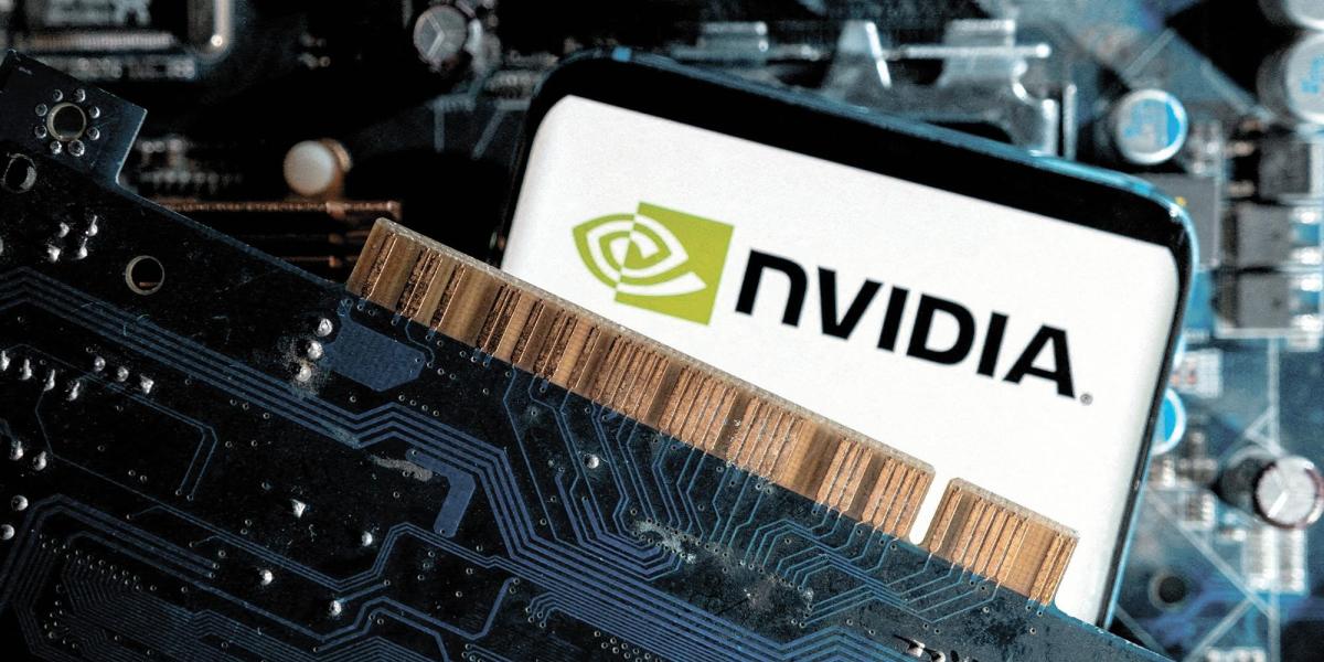 Acciones de Nvidia se acercan a su máximo histórico en Bolsa