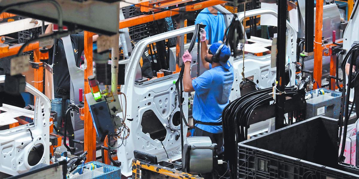 El mercado laboral tuvo en 2024 la generación de empleo más baja en una ...