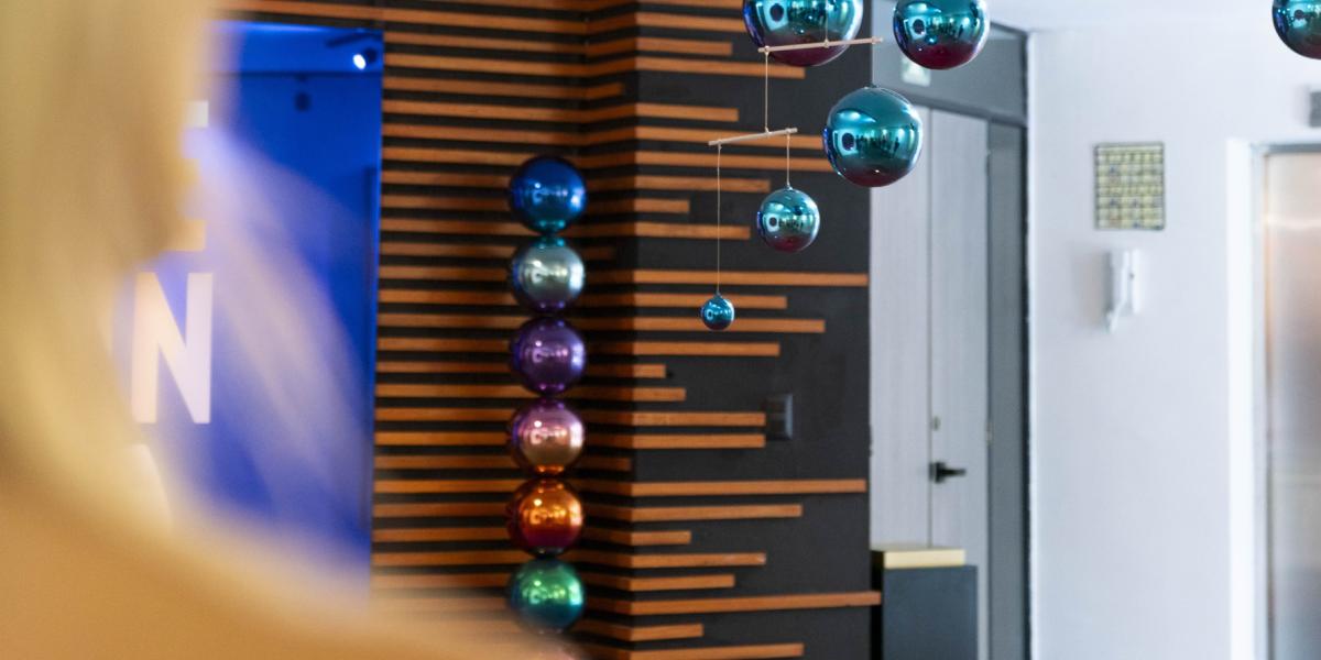 “Cities In Between” explora la noción del ser humano como un nómada ...