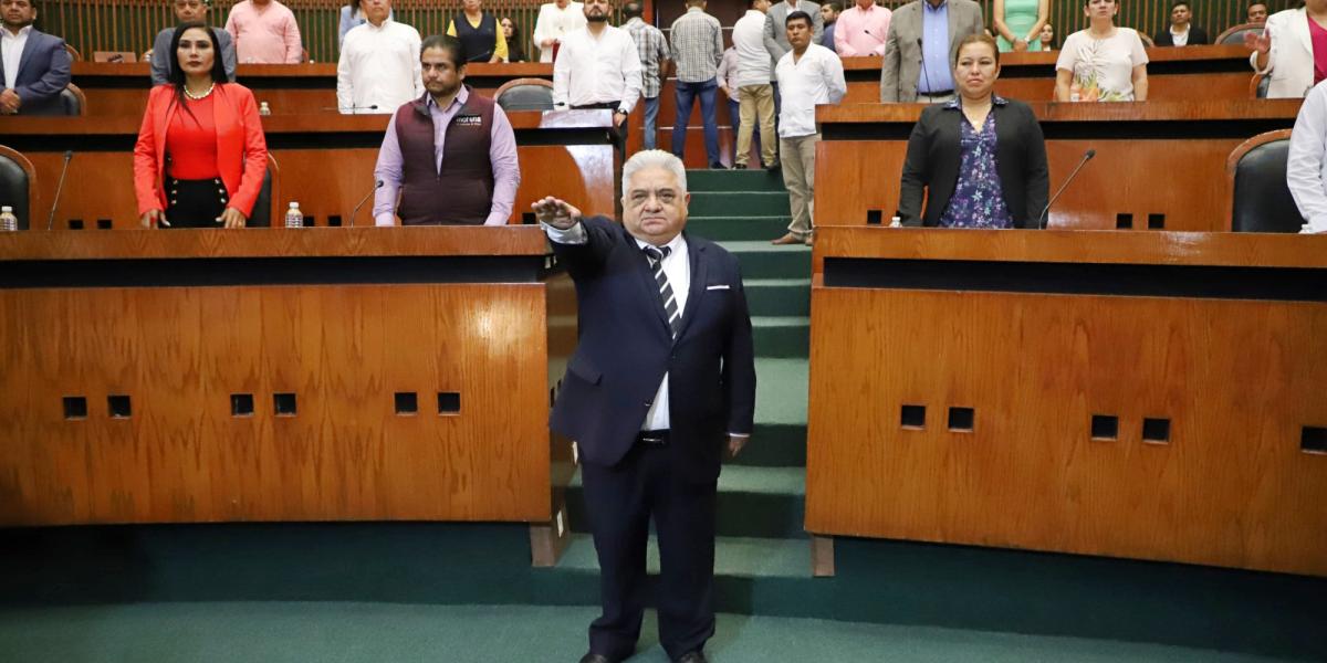 Quién es Gustavo Alarcón Herrera, nuevo presidente municipal de ...