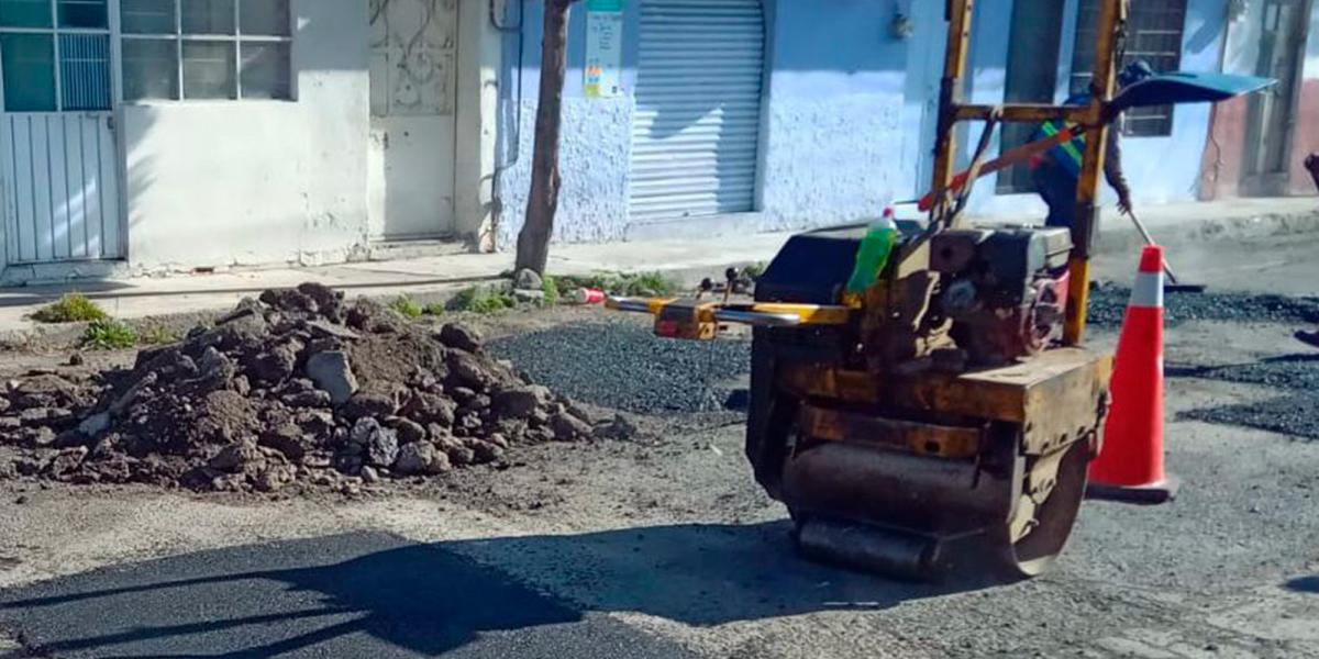 Constructoras llaman a municipios de Puebla para mejor planeación de bacheo integral