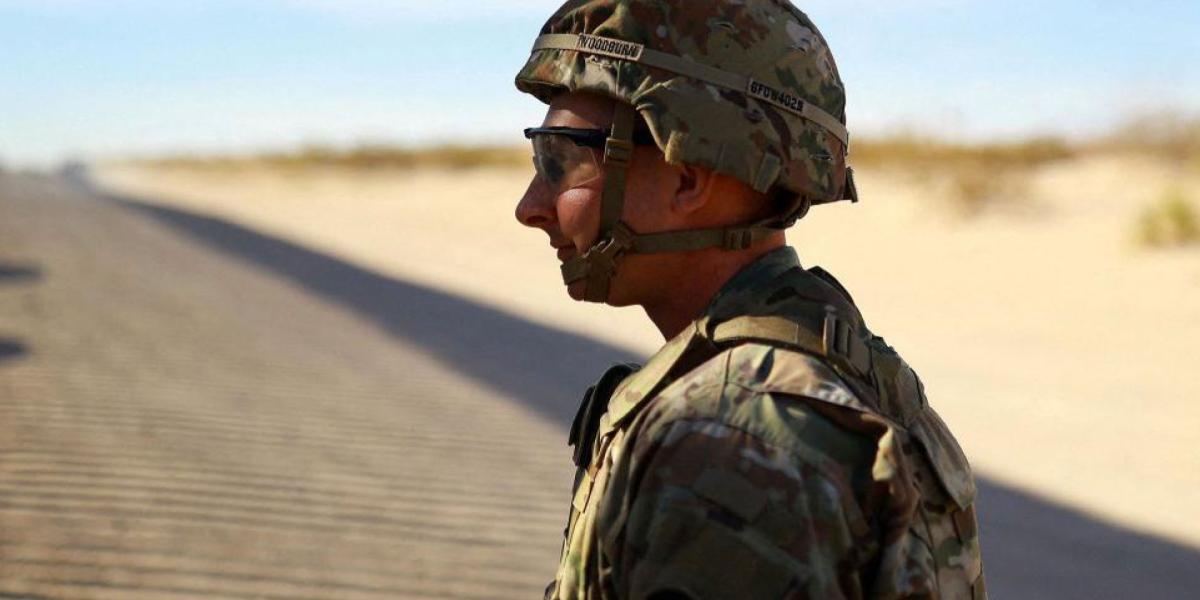 EU crea nuevas zonas militares en la frontera con México