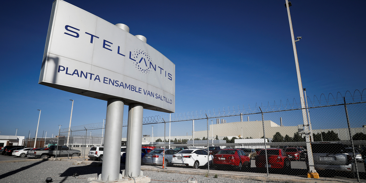 Stellantis anuncia freno temporal de su producción en México ante ...