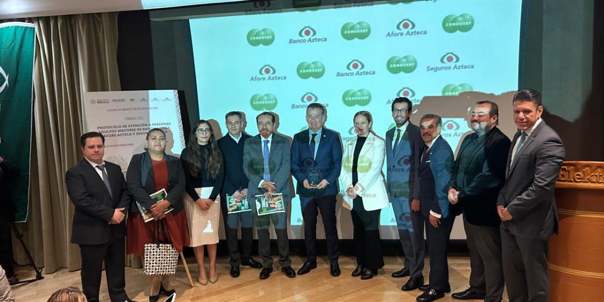 Banco Azteca, Afore Azteca y Seguros Azteca reciben la Insignia de ...