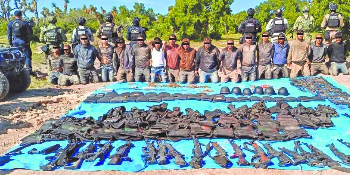 Detienen a 27 tras hallazgo de campo de sicarios del CJNG