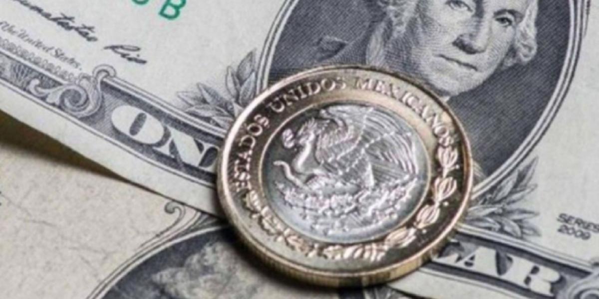 Peso mexicano se aprecia contra el dólar en espera de información clave