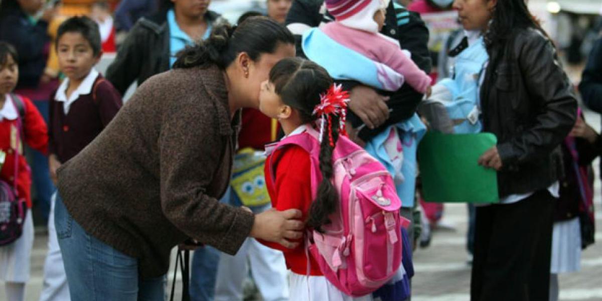 Regreso a clases 2025: Festivos, puentes y fechas clave del nuevo ...