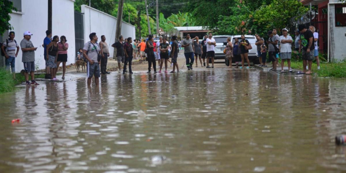 “Tormenta Negra” impacta México: Prevén lluvias intensas, granizo y ...