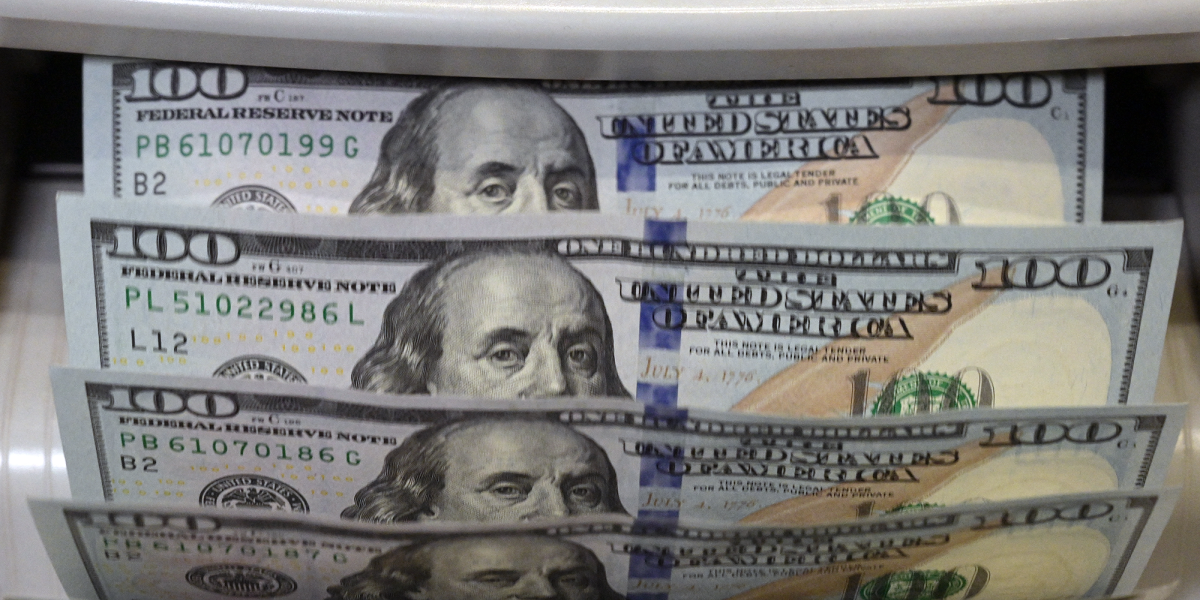 Estados Unidos registra déficit presupuestario récord en diciembre