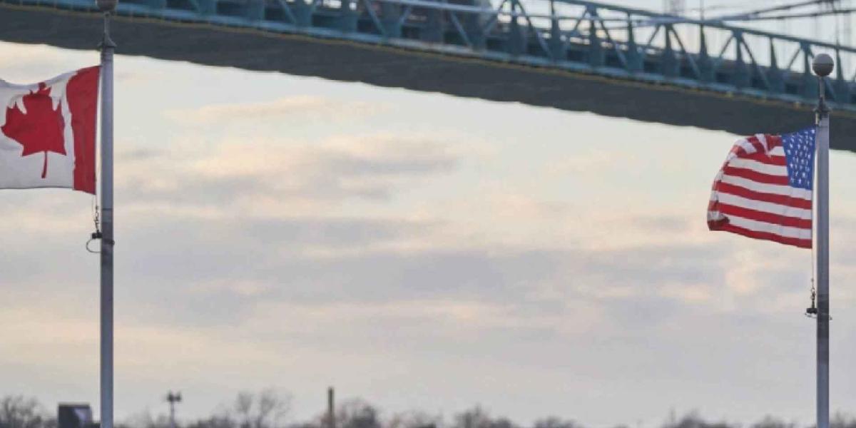 Canadá analiza escenario hipotético de invasión de EU