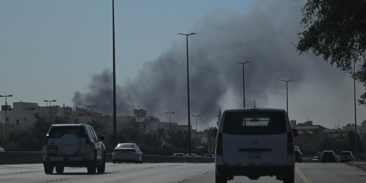 Agencia marítima británica informa de explosión en petrolero frente a ...