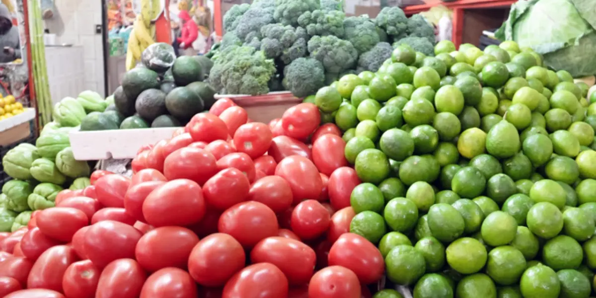 Jitomate dispara precio de frutas y verduras: en marzo tienen la mayor ...