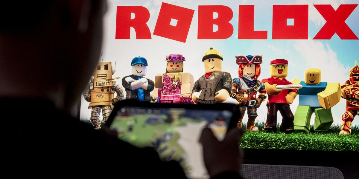 Roblox lanza cuentas especiales para menores de 15 años tras críticas ...